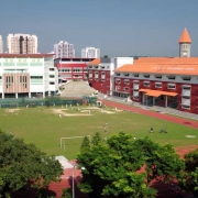River Valley High School (RVHS) – 睿和新生